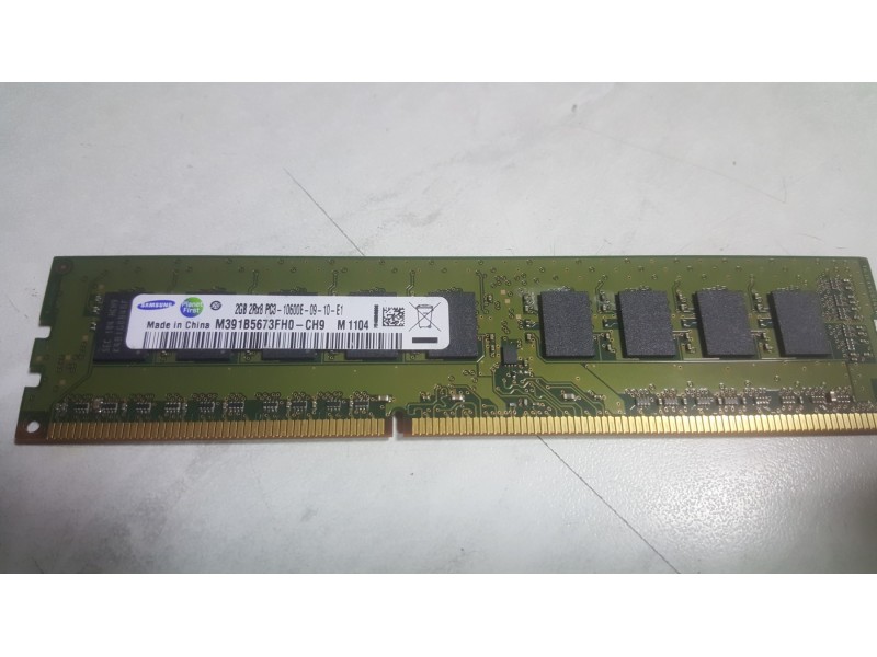 ddr3 E memorija 2gb 10600e 1333mhz samsung ispravna