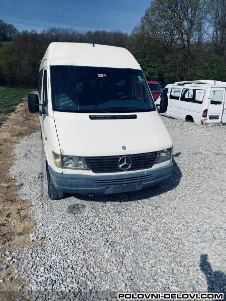 Mercedes Sprinter Stakla