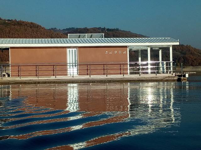 Turistički objekat, Zlatarsko jezero