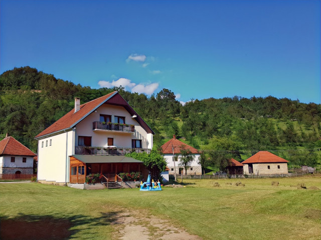 Seosko domaćinstvo, Donji Taor