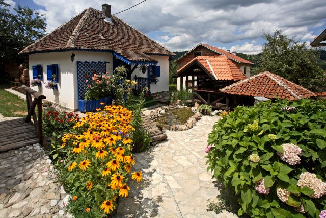 Seosko domaćinstvo, Zlakusa