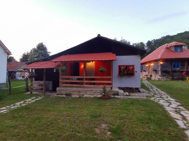 Apartmani, Banja Vrujci