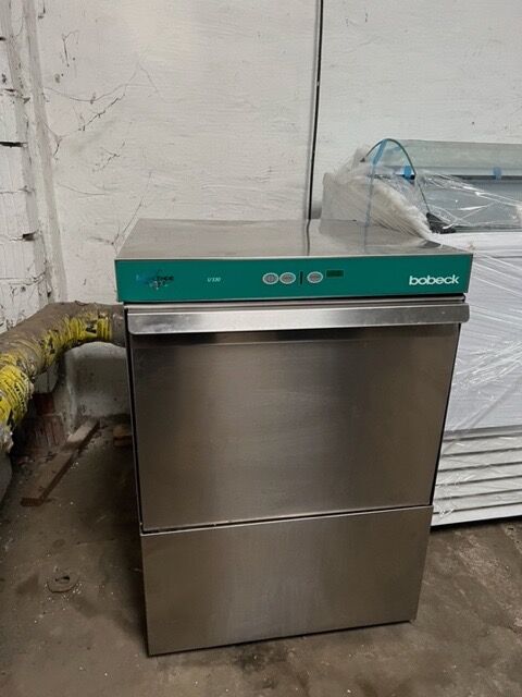 Bobeck U 530E mašina za pranje sudova