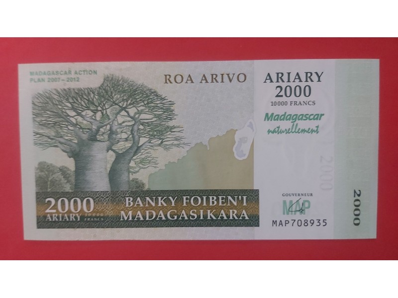 2.000 ariary 2007 god Madagaskar UNC