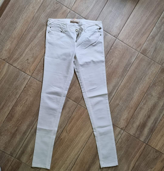 Bershka tanke pantalone