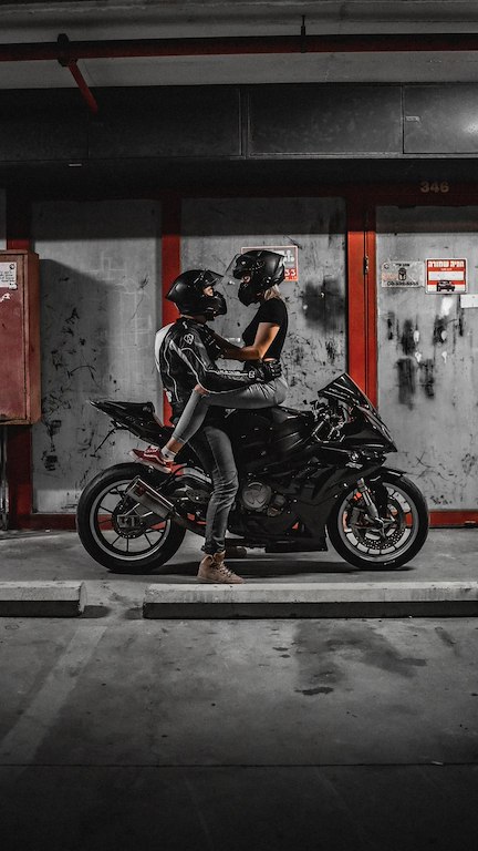 Moto love