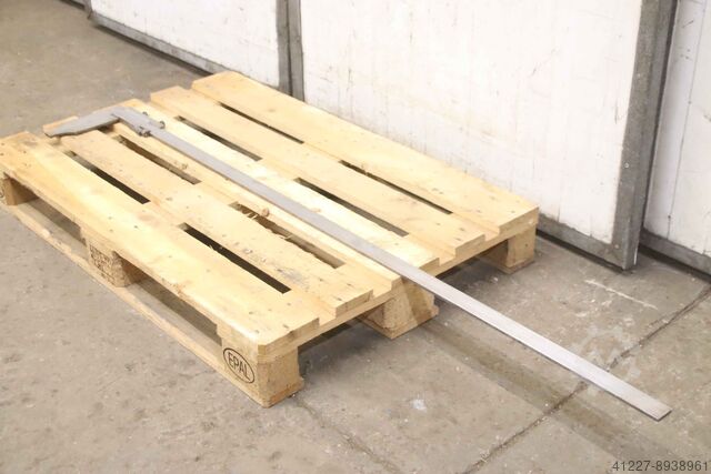 Kaliper
unbekannt 0-1500 mm