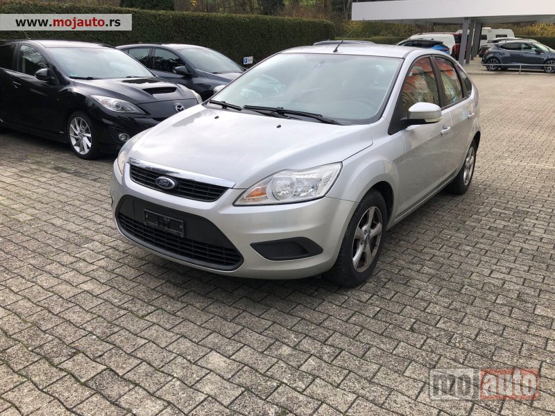 Ford Focus 1.6i VCT Carving