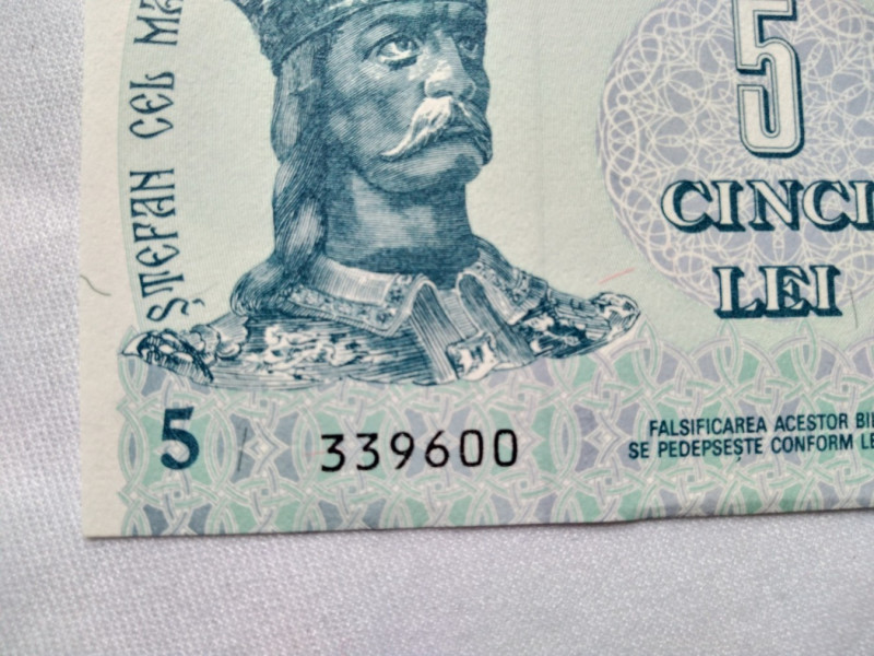 Moldavija 5 lej,2013 god.UNC,lep broj