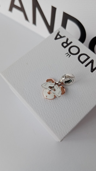 Pandora privezak rose gold Mickey Mouse