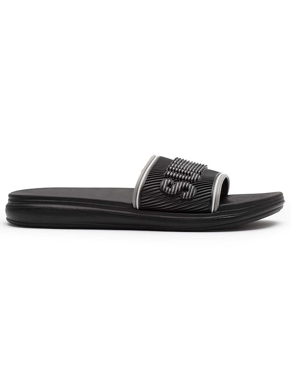 BRILLE SUMMER VIBES Slides
1804 RSD 1443 RSD
The lowest price in the last 30 days*: 1443 RSD