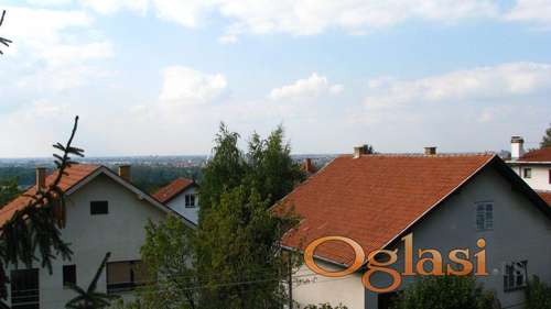 Fenomenalna Nekretnina u Sremskoj Kamenici