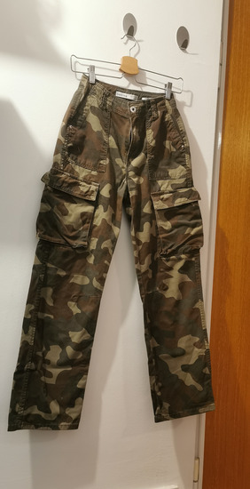   Sada 2000  BERSHKA cargo