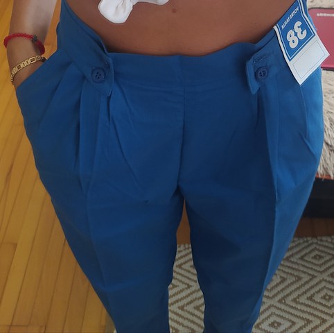 Sniženo!Nove plave pantalone, sa etiketom