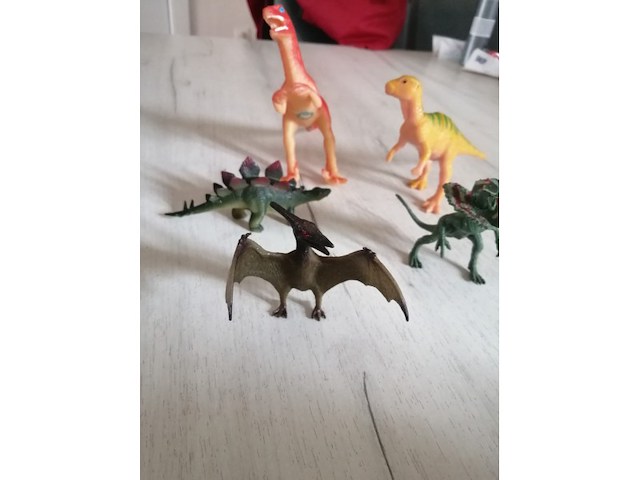 Igračke - Dinosaurusi 5 komada