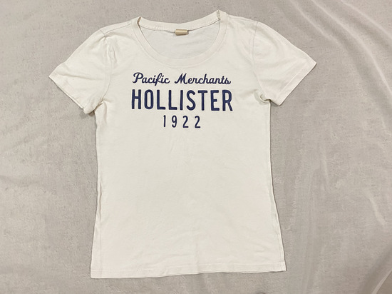 Hollister original zenska majica L velicina