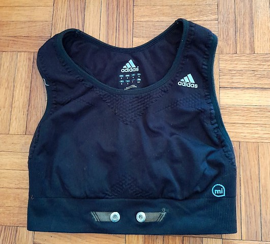 Adidas top