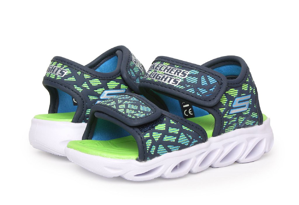 Skechers 
Svetleće sandale
- Hypno-splash