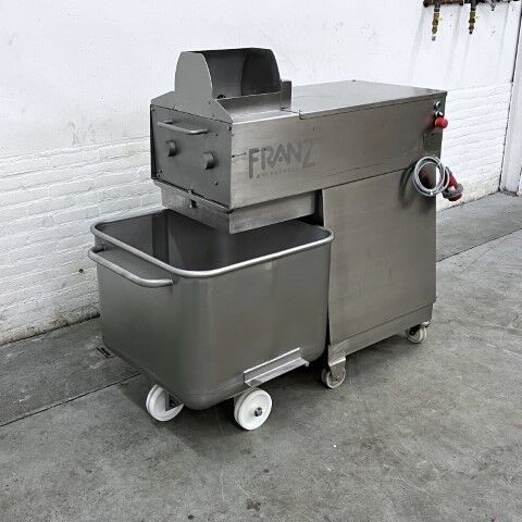 Inotec MST 91 300 slajser