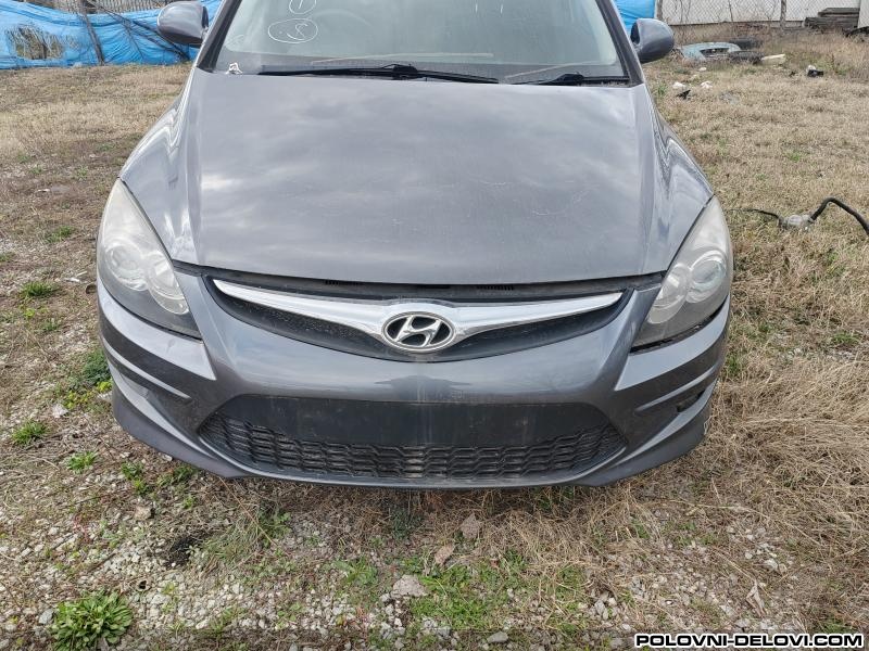 Hyundai I30 1.6crdi Kompletan Auto U Delovima