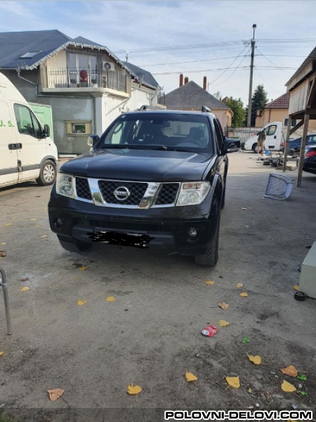 Nissan Pathfinder 2.5 Kompletan Auto U Delovima