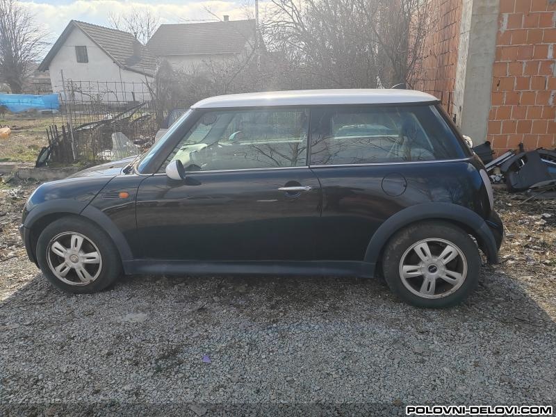 Mini Cooper 1.6b Kompletan Auto U Delovima