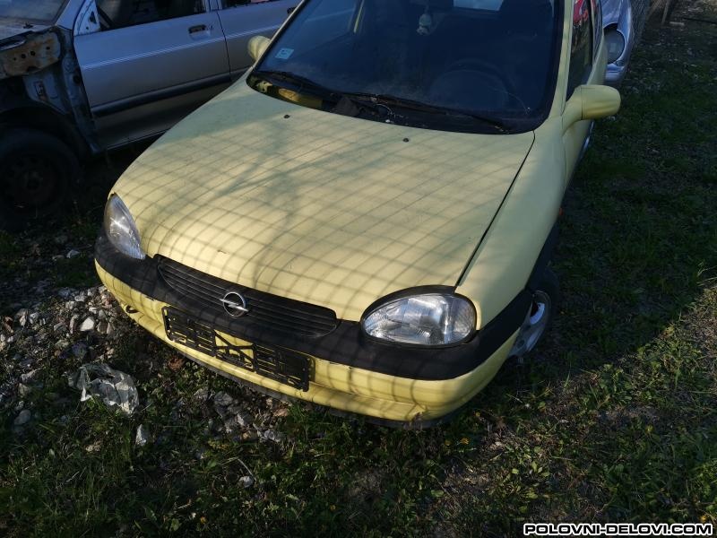 Opel Corsa Benzin Kompletan Auto U Delovima