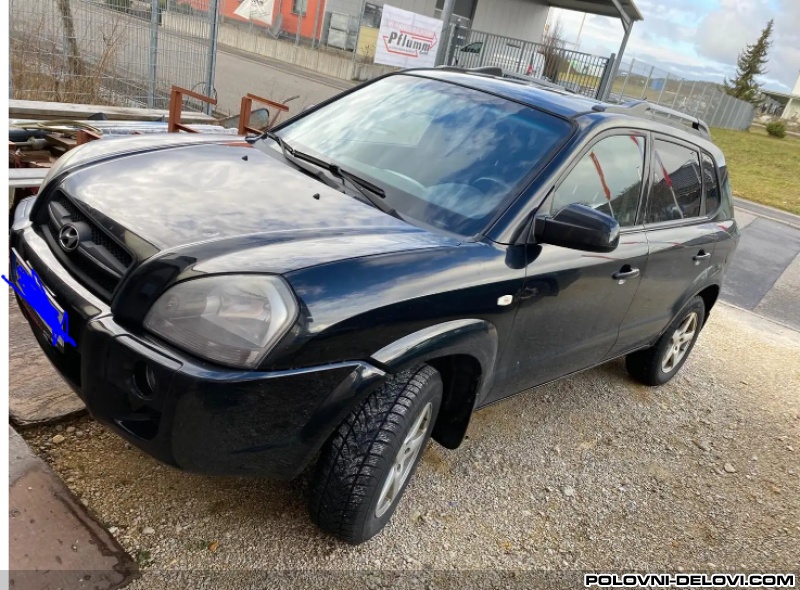 Hyundai Tucson 2.0 CRDI Kompletan Auto U Delovima