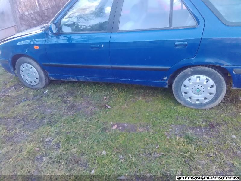 Skoda Felicia Kompletan Auto U Delovima