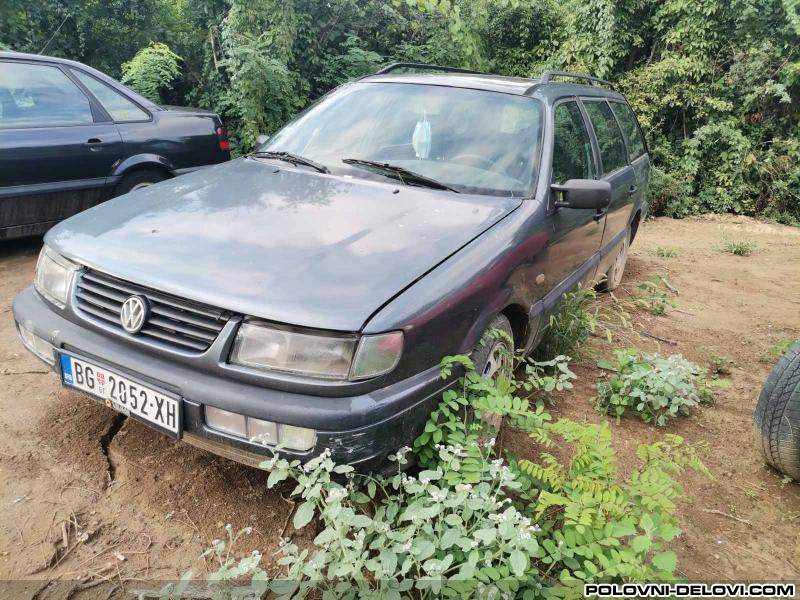 Volkswagen Passat B4 Motor I Delovi Motora