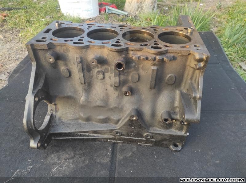 Opel Astra Polumotor Motor I Delovi Motora