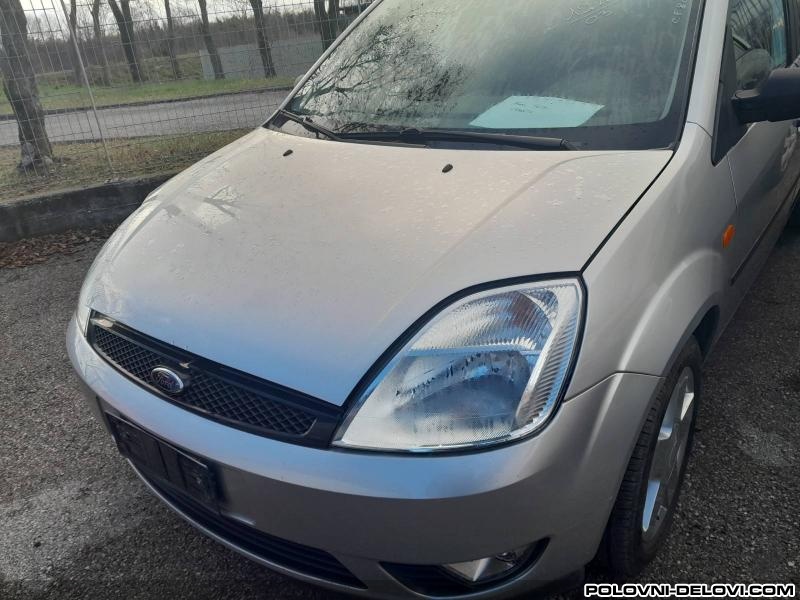 Ford Fiesta Svetla I Signalizacija