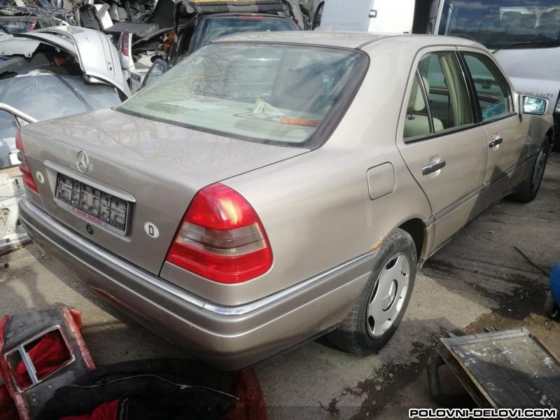 Mercedes C Stakla