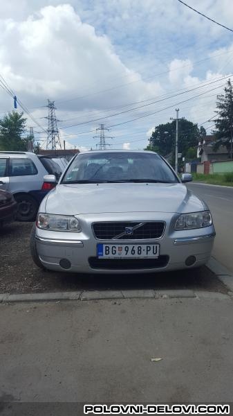 Volvo S60 Kompletan Auto U Delovima