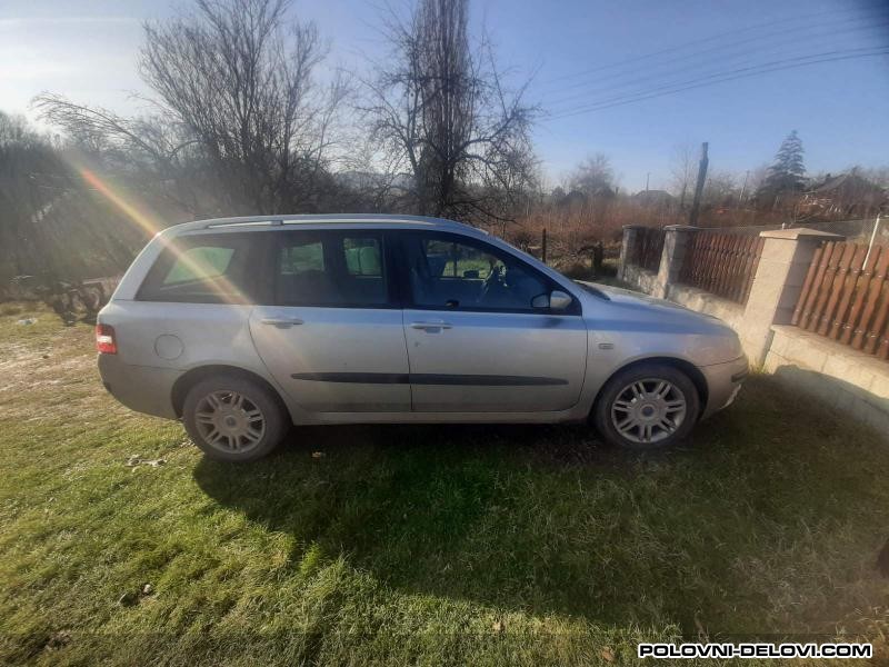 Fiat Stilo Kompletan Auto U Delovima