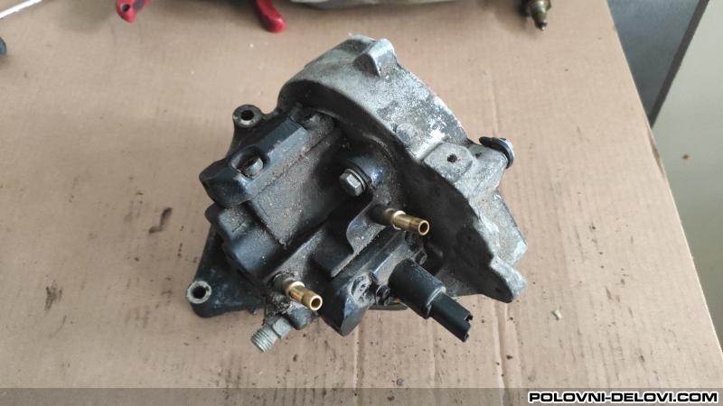 Peugeot 407 2.0 HDI Motor I Delovi Motora