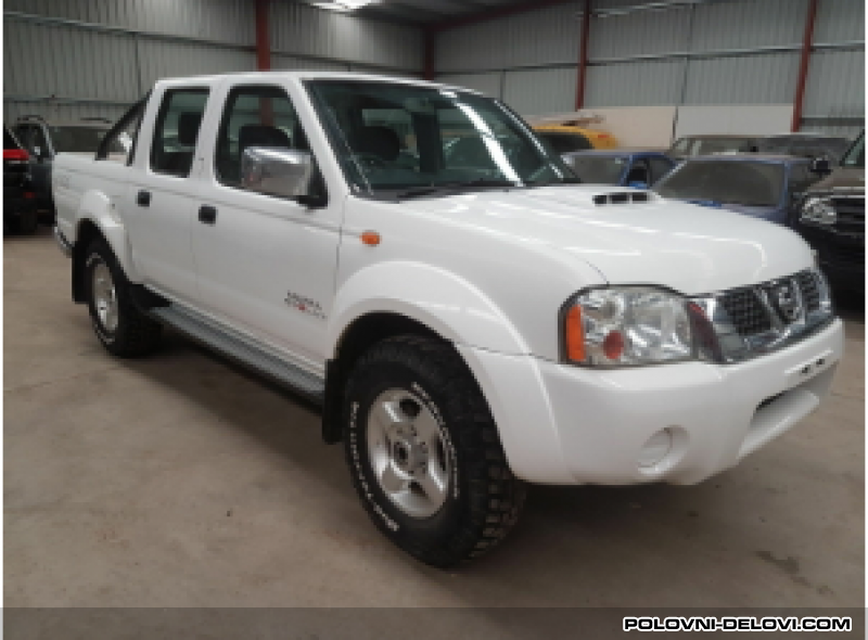 Nissan Navara Kompletan Auto U Delovima