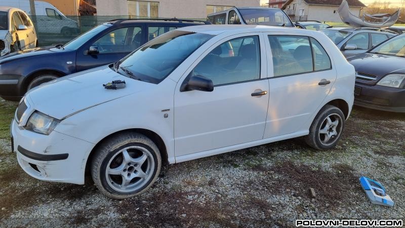 Skoda Fabia 1.4tdi Kompletan Auto U Delovima