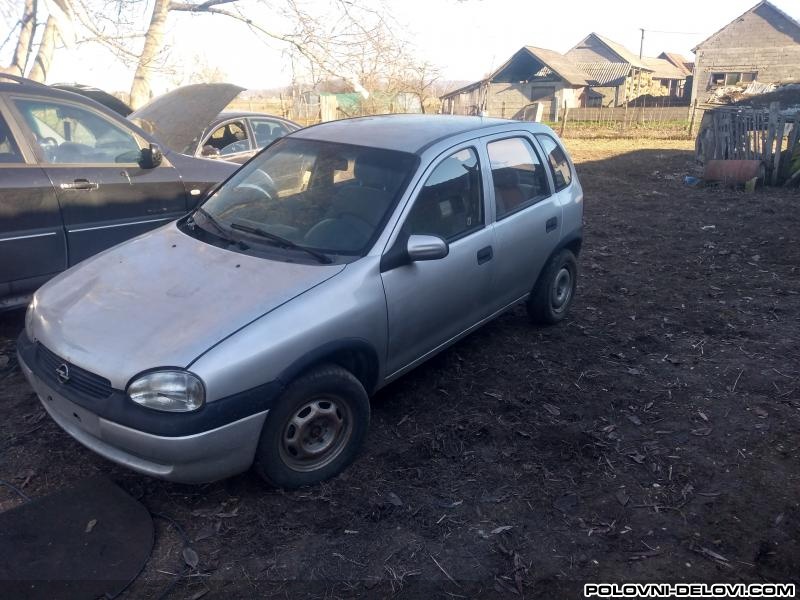 Opel Corsa Kompletan Auto U Delovima