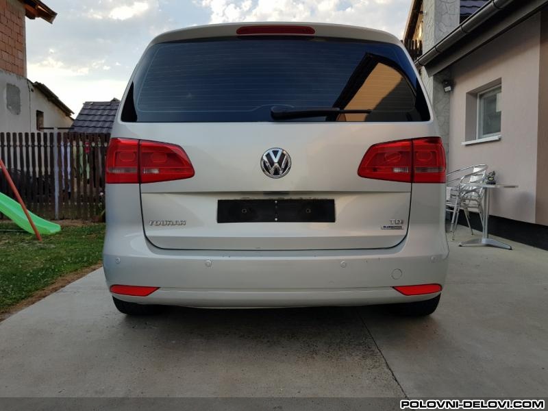 Volkswagen Touran 1.6 Tdi Kompletan Auto U Delovima