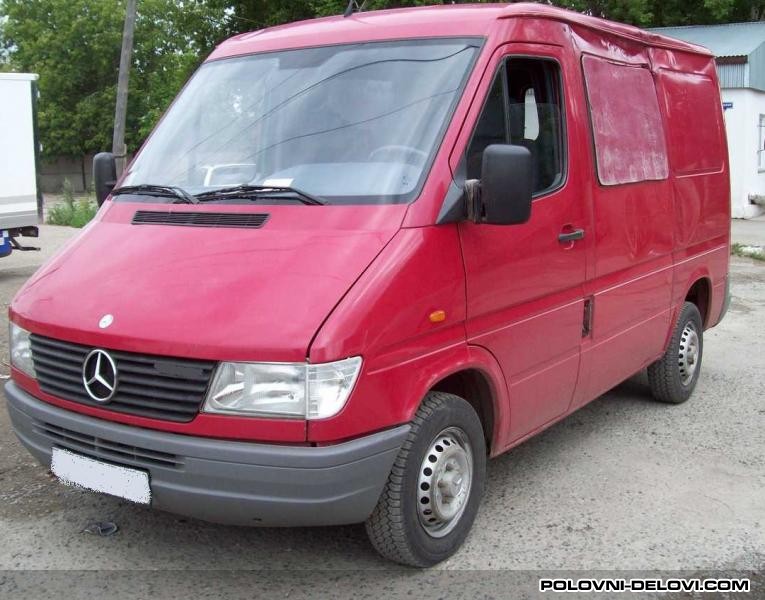 Mercedes Sprinter 208D Kompletan Auto U Delovima