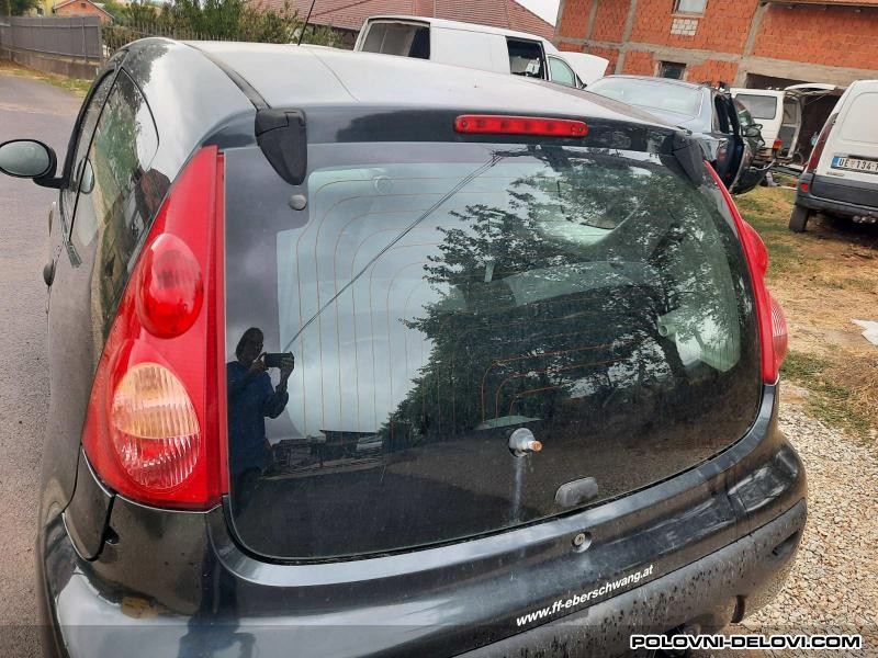 Peugeot 107 Kompletan Auto U Delovima