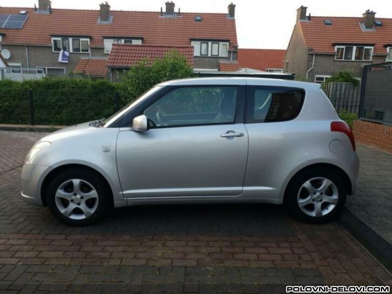 Suzuki Swift 1.3b Kompletan Auto U Delovima