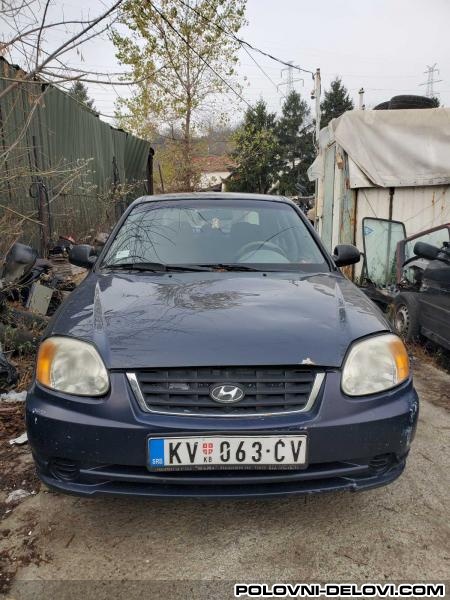 Hyundai Accent Stakla