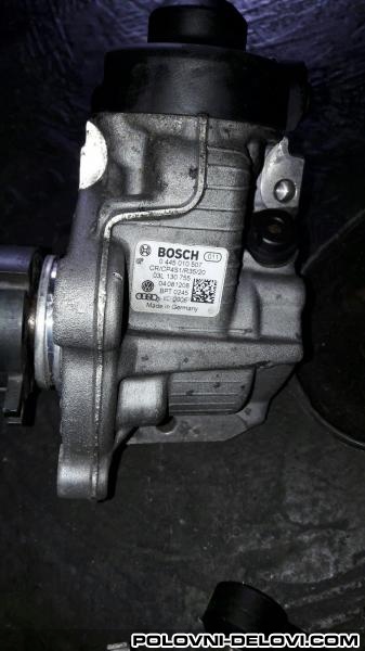 Audi A4 Bosh Pumpa Motor I Delovi Motora