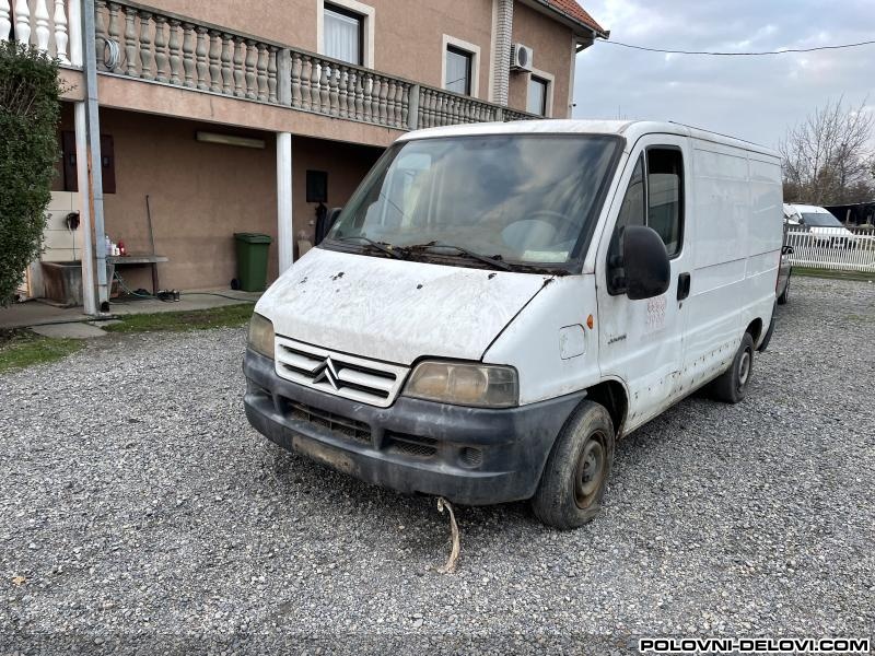 Peugeot Boxer 2.8 HDI Enterijer