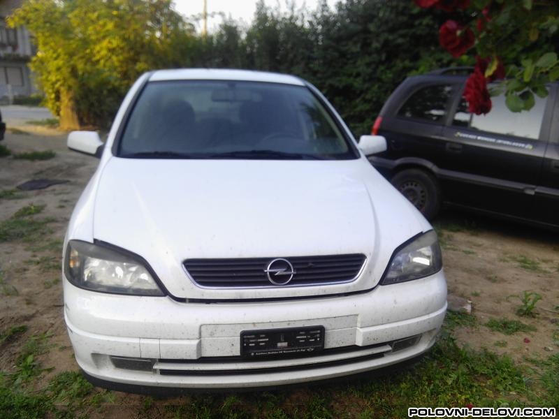 Opel Astra 2.2b Karoserija