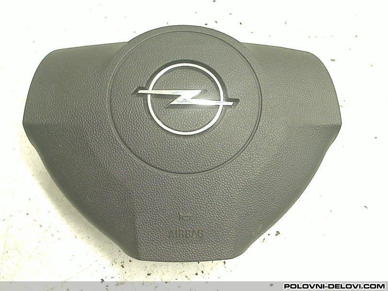Opel Zafira Airbagovi Enterijer