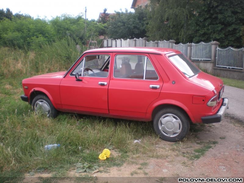 Zastava 101 Kompletan Auto U Delovima