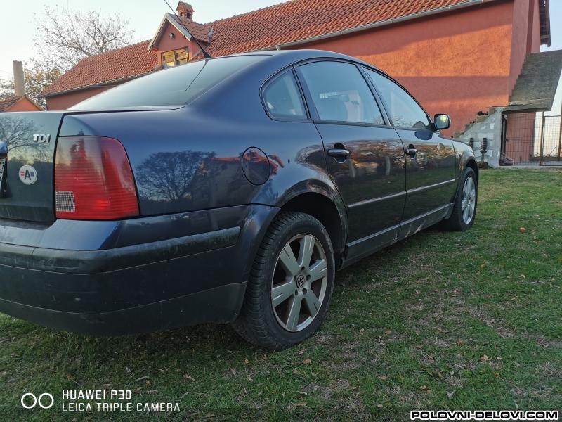 Volkswagen Passat B5 1.9 Tdi Enterijer